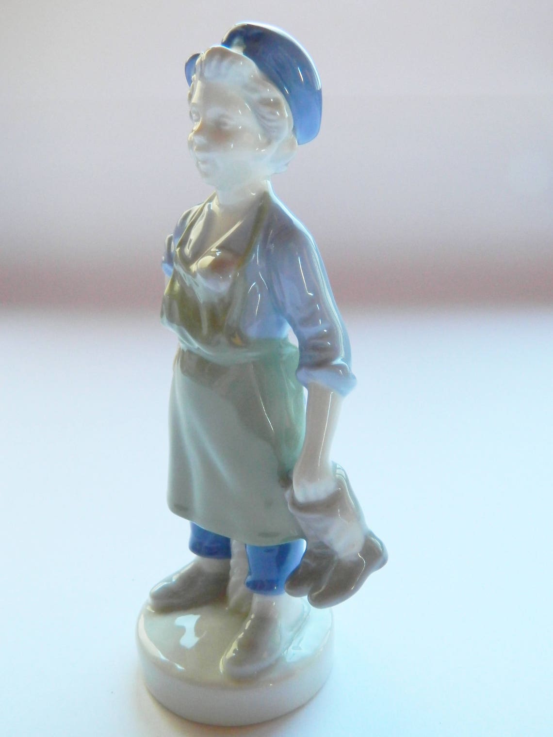 Vintage Porcelain Figurine Farm Girl antique Porcelain - Etsy