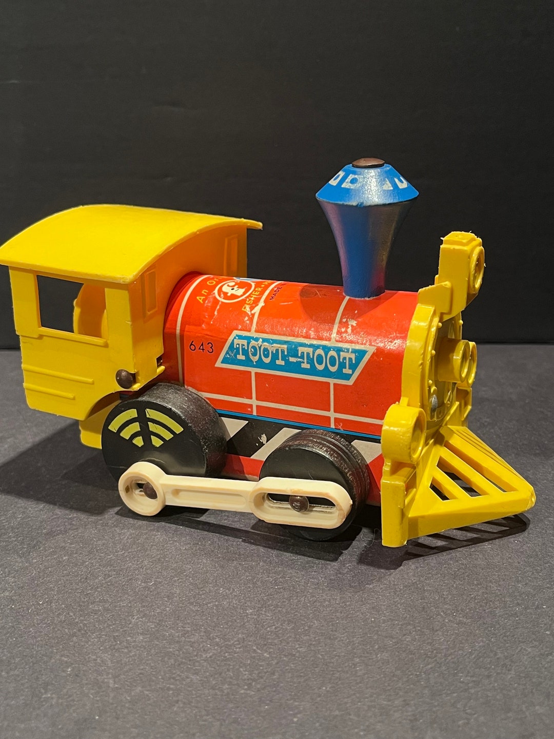 Vintage Fisher Price #643 Toot-toot Train Engine Wood Pull Toy - Etsy
