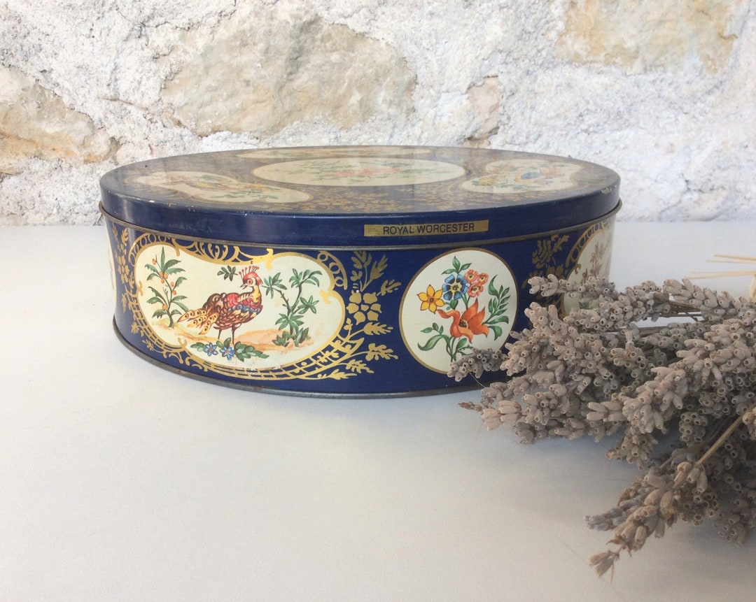 Vintage Round Storage Tin, a Blue and Gold Cake Tin - Etsy