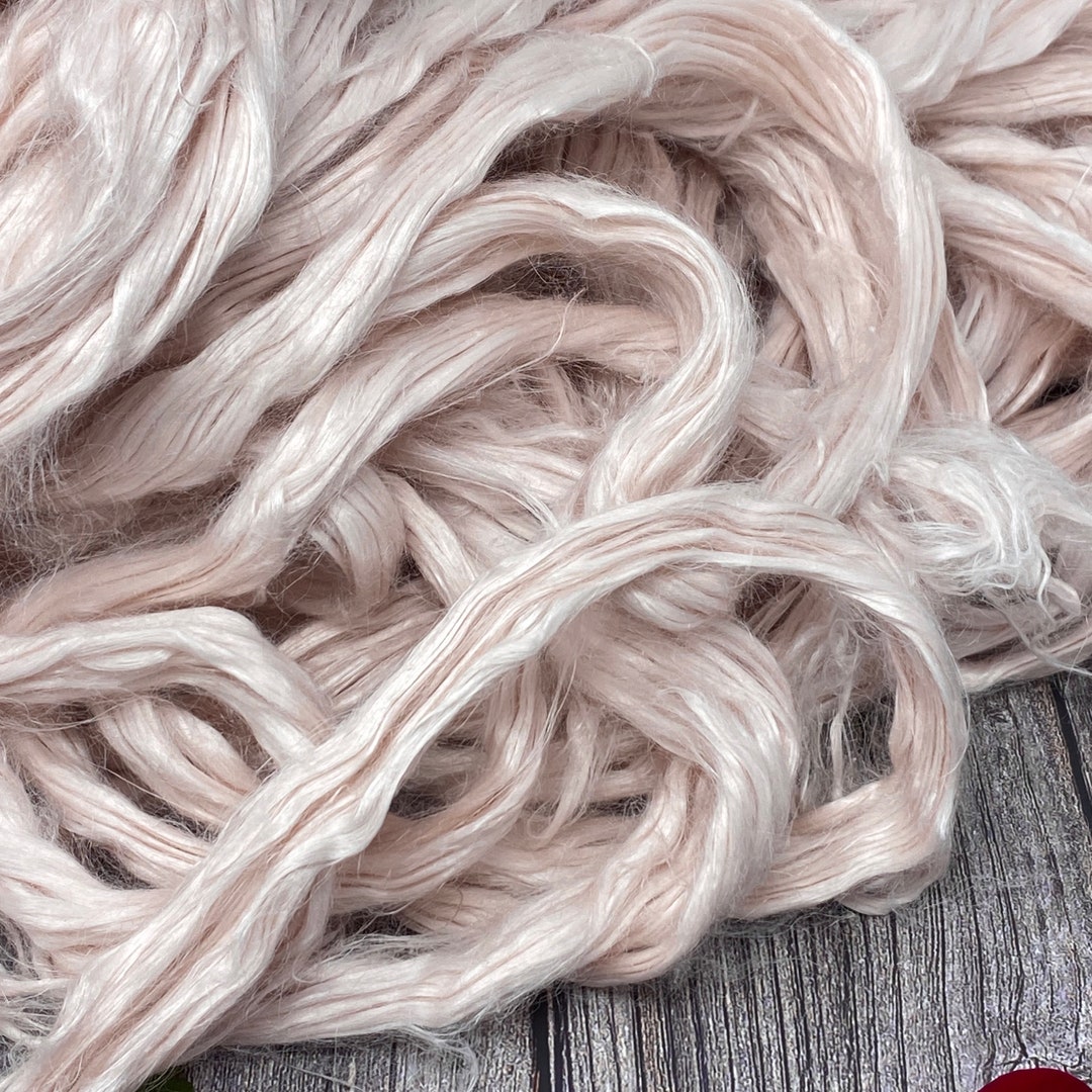 Avocado Dyed Ramie Fiber, Naturally Dyed Pale Pink Fiber for Spinning ...