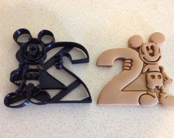 Mickey Mouse Gingerbread Man Cookie and Fondant Cutter - Etsy