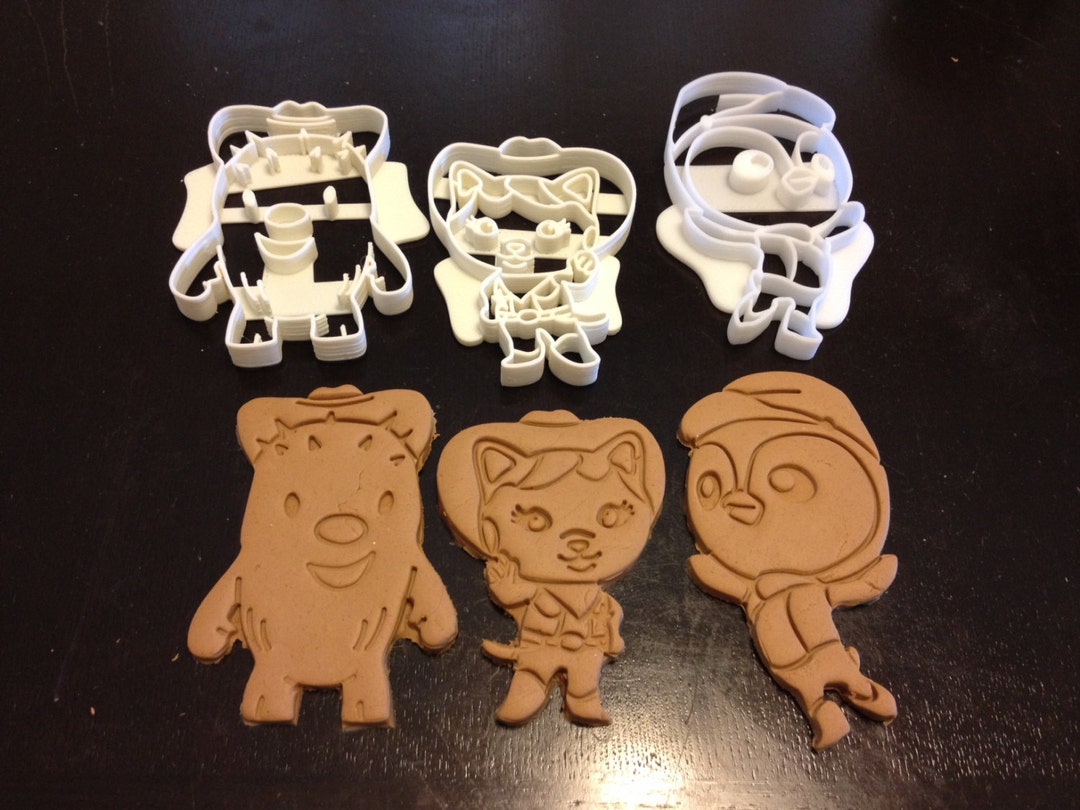 Sheriff Callie, Deputy Peck and Toby Cookie Cutters From Sheriff Callie ...