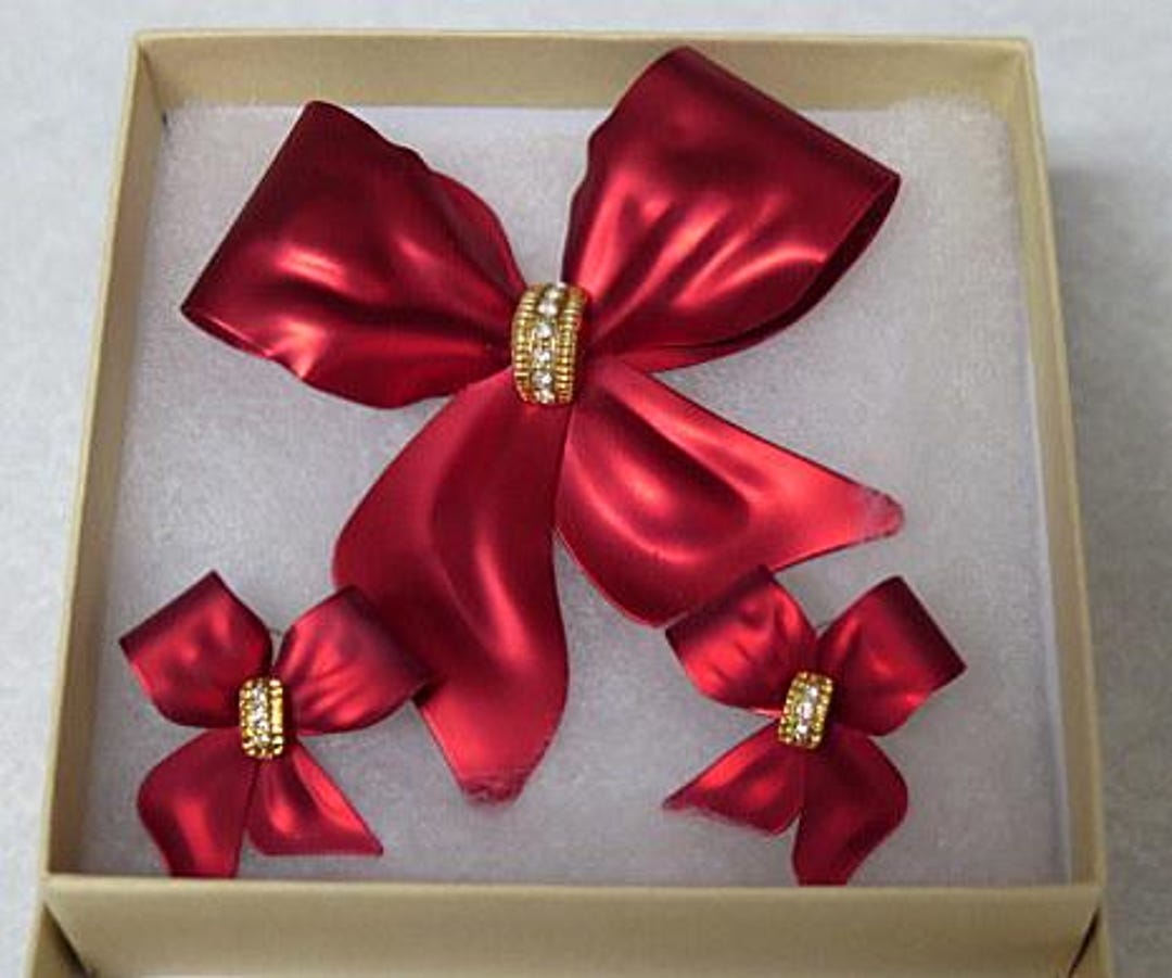 Vintage TONA Red Satin Metal Bow Ribbon Brooch With Matching Earring ...