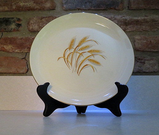 Golden Wheat Dishes 22 Karat Made In Usa