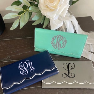Monogrammed Scalloped Wallet |women’s Vegan Leather Wallet |custom Tri ...