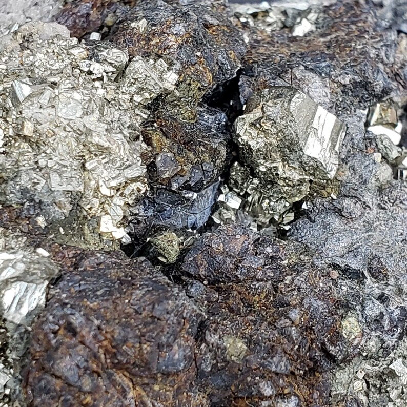 Pyrite on Hematite 238.9g 8.5x6x4cm - Etsy