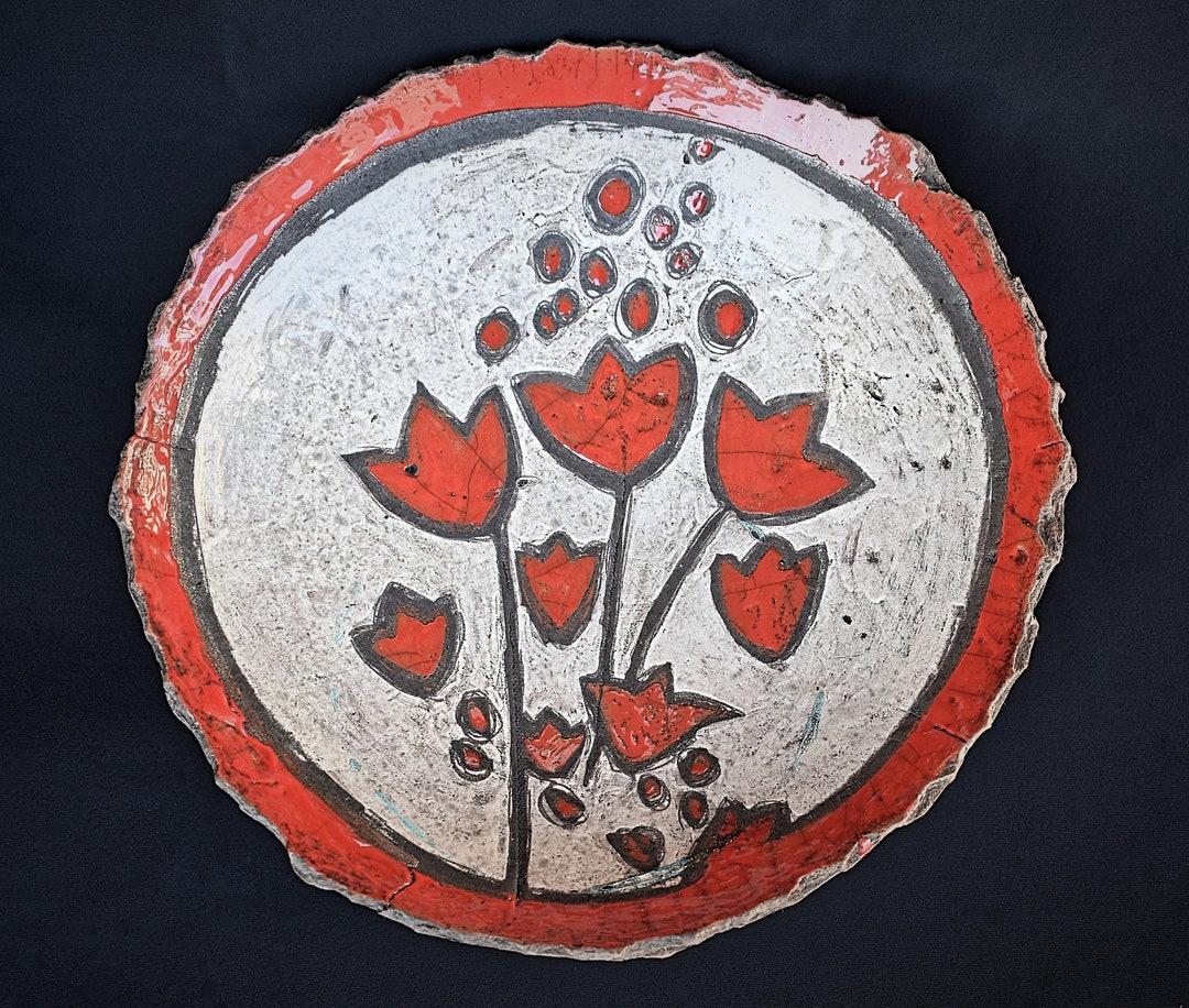 Tulip Raku Plate: Decorative Ceramic Fruit Bowl on Legs - Etsy