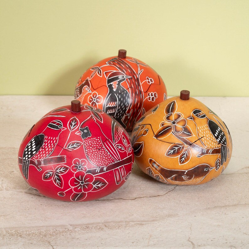 Backyard Birds - Medium Gourd Box - Etsy