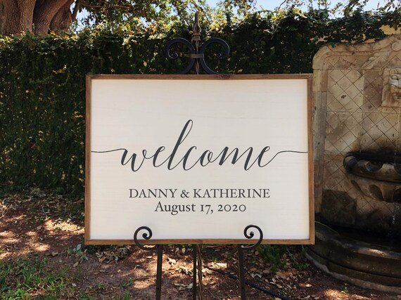 White Custom Wood Welcome Sign Personalized for Weddings | Etsy