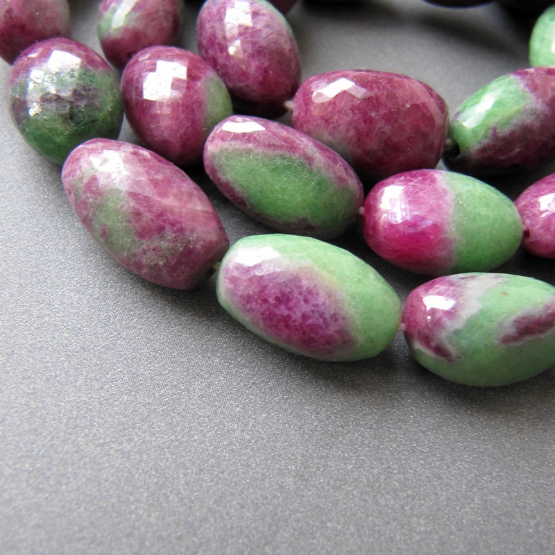 Ruby Zoisite Beads - Etsy