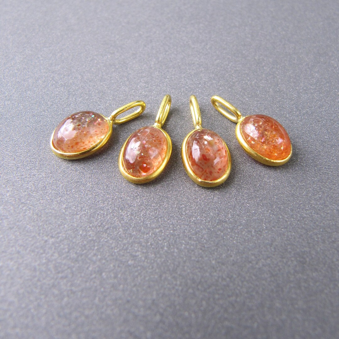 18k Gold Sunstone Charm • 5x7mm • 5x3.25mm Ring / 3.30x2.40mm Hole ...