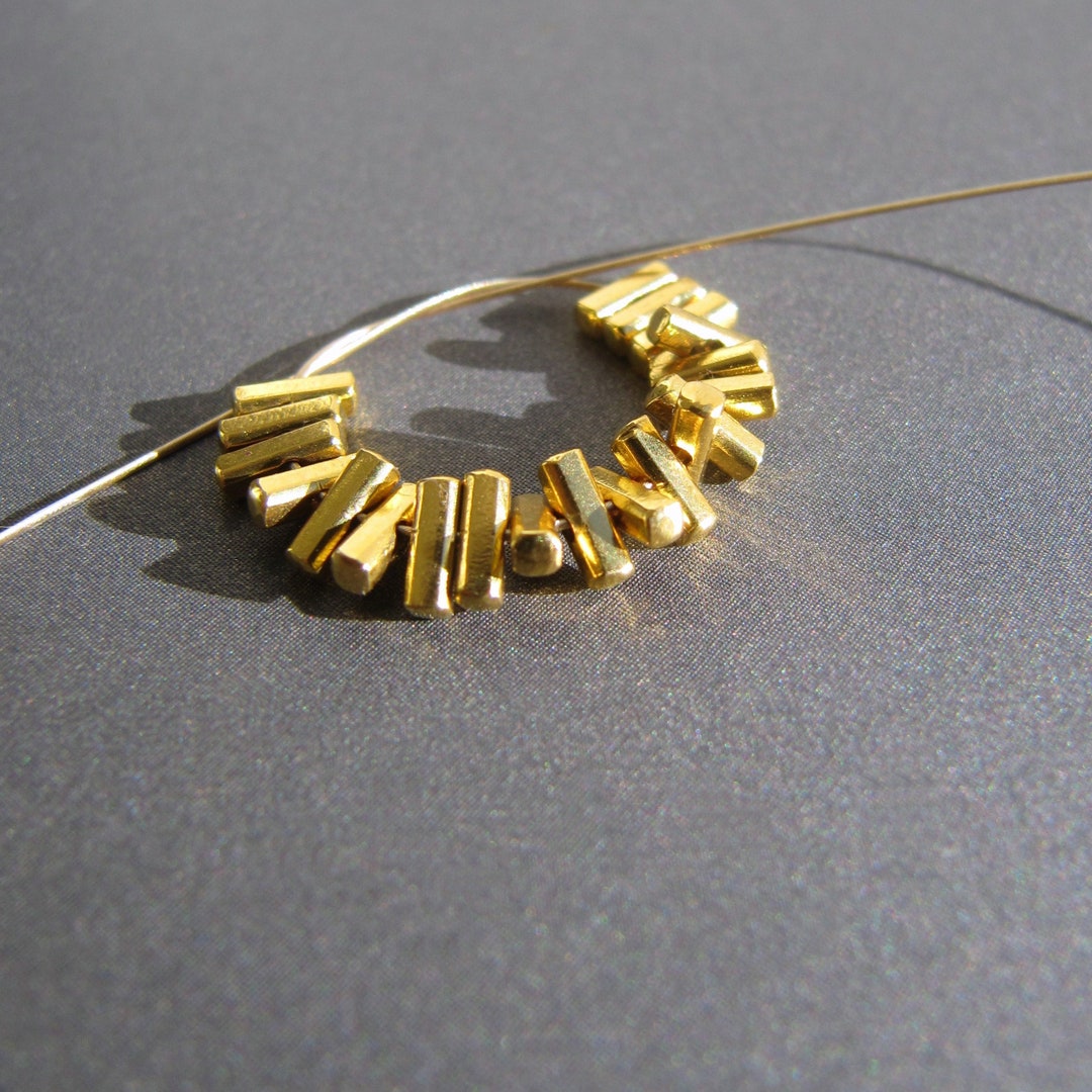 18k Gold Stick Bead 1.5x4.5mm Solid 18 Carat Gold Awesome Heavy Little ...