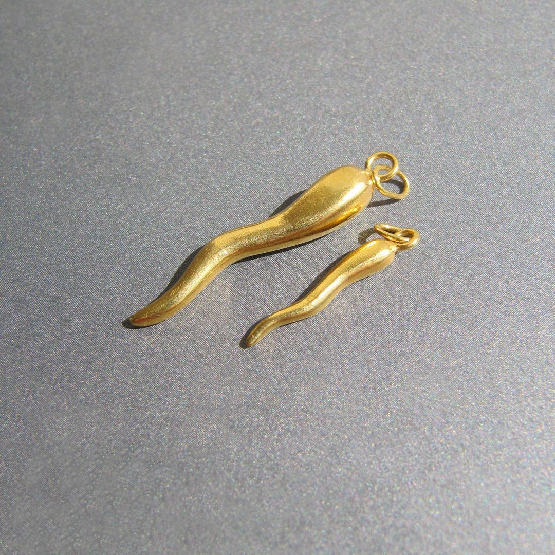18k Gold Cornicello Italian Horn Charm • 15x2.50mm 24x2.80mm Puffy ...