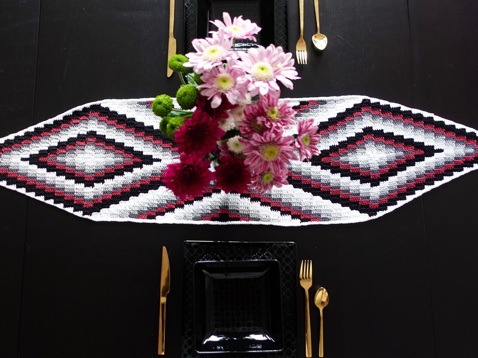 Crochet Pattern - Table Runner Corner to Corner - Etsy