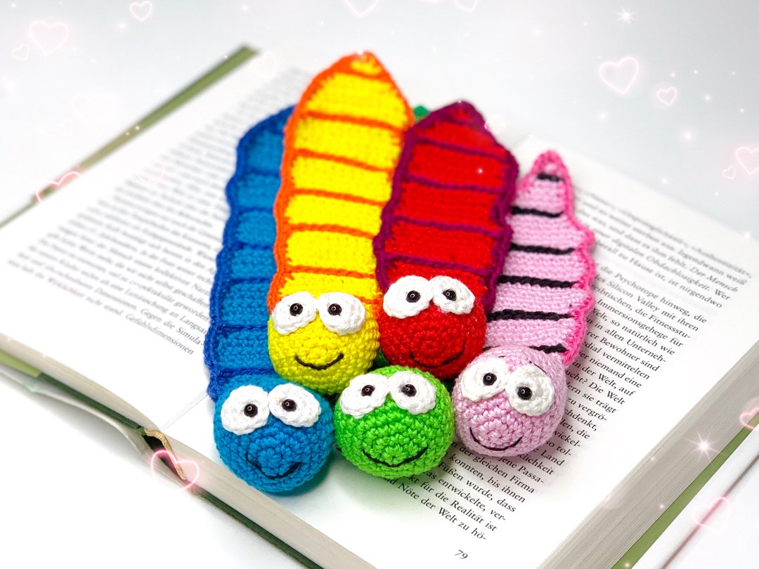 Crochet Pattern - Bookworm Bookmarker - Etsy