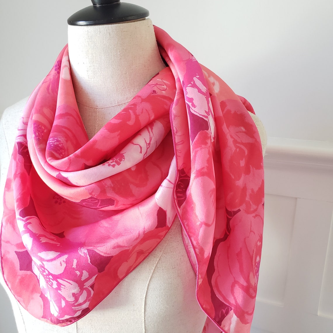 Rose Society Scarf, Red Roses Scarf, Silk Scarf With Roses, Vintage ...