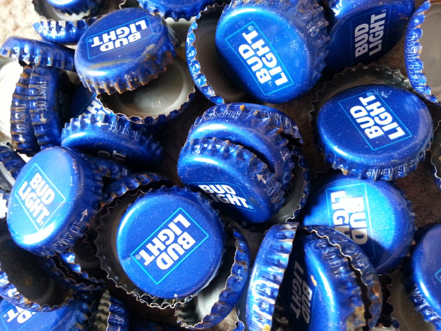 100 BUDLIGHT Dented Bottle Caps!!!! - Etsy