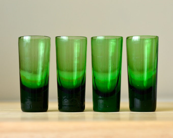 Vintage,green,tall Shot Glasses,green Shot Glass,set of 4 . - Etsy