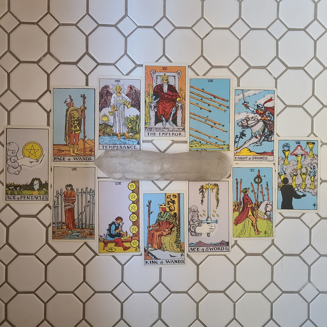 10+ Card Tarot Live Reading – Spreads for Life Clarity or Planning the ...