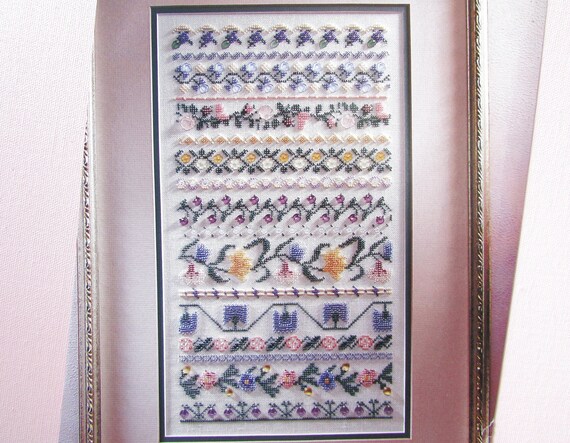 Beaded Cross Stitch Band Sampler Pattern/ Daffodil Flowers - Etsy