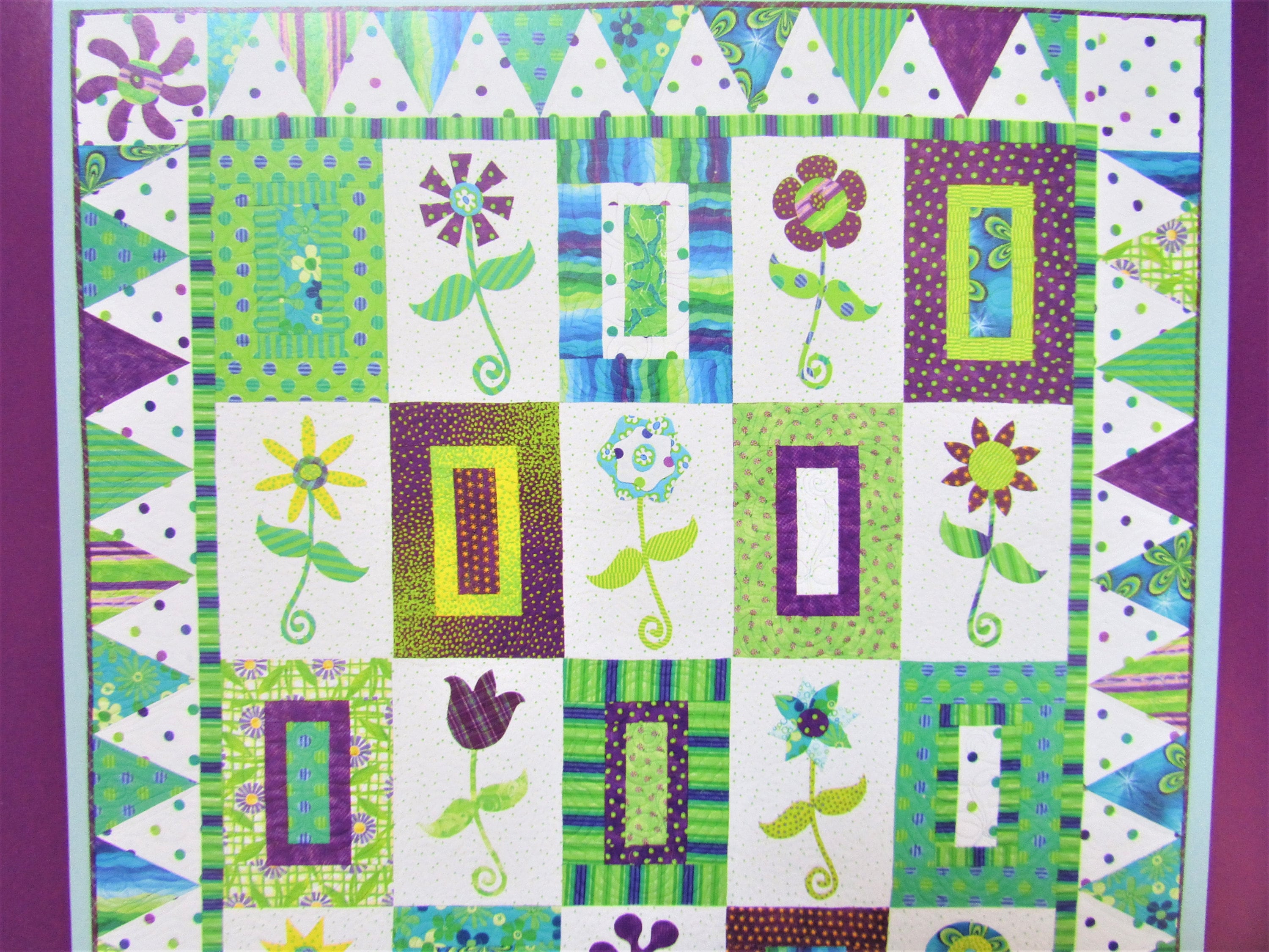 Bright, Fun Flowers Applique Quilt Pattern/ Pieced Block Pattern for ...