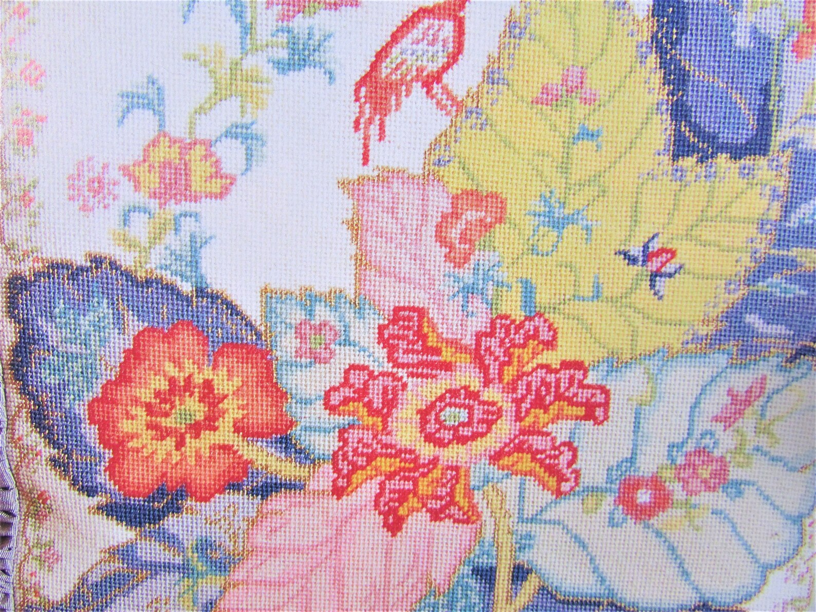 Tobacco Leaf Bird Needlepoint Tapestry Pattern/ Traditional | Etsy