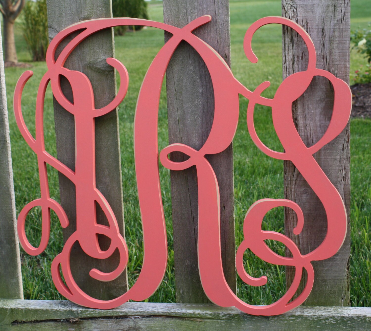 Wood 3 Letter Circle Monogram-Hand Painted in your choice of | Etsy