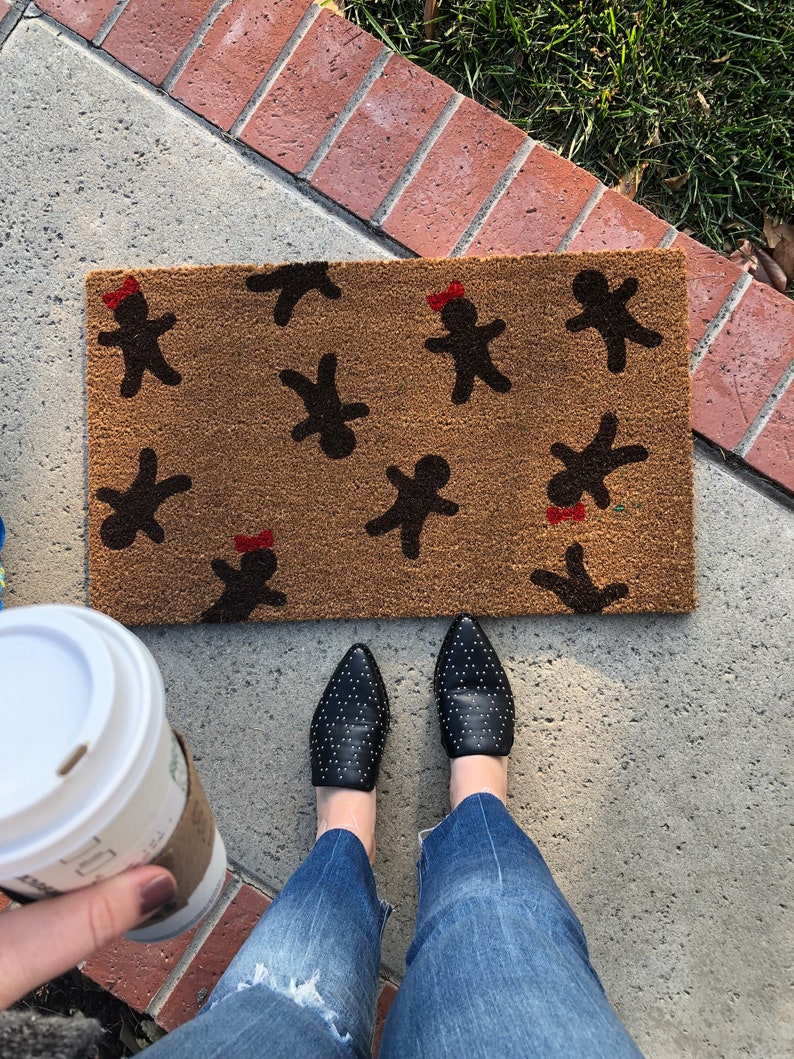 Gingerbread Decor, Christmas Doormat, Holiday Welcome Mat, Gingerbread ...