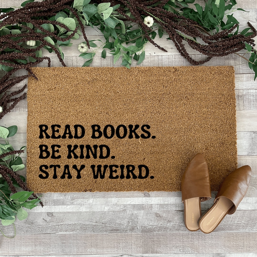 Book Doormat, Funny Doormat Outdoor, Book Lover Gift, Be Kind Doormat ...
