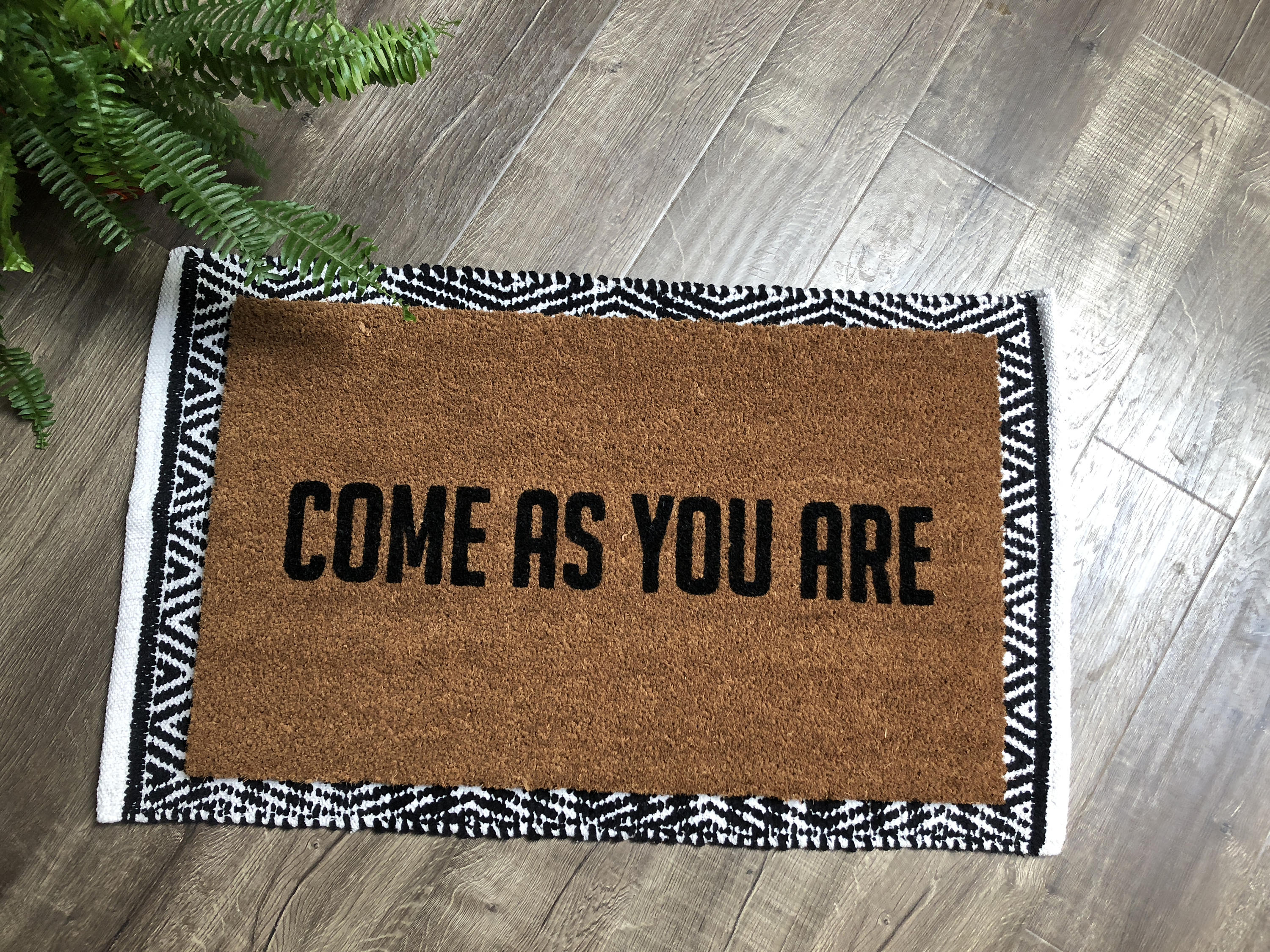Come As You Are Doormat / Front Porch Decor / Funny Doormat / | Etsy