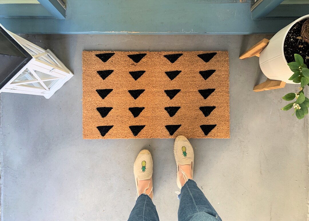 Mudcloth Triangle Door Mat /pattern Doormat / Abstract Shapes ...