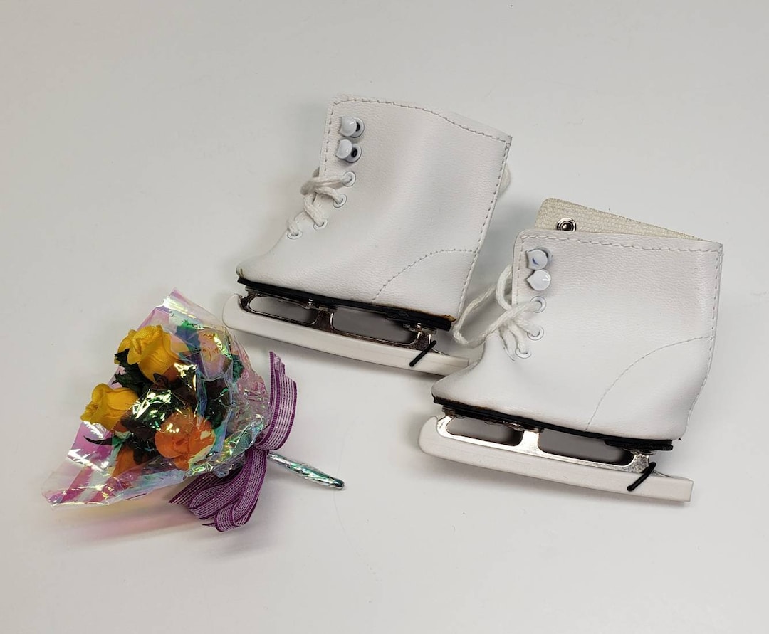 Doll Ice Skates and Guards With a Winners Bouquet of Flowers for Your ...