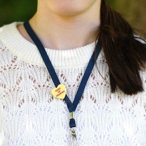 Hard of Hearing Pin Deaf Awareness Medical Alert Badge Heart Lanyard ...