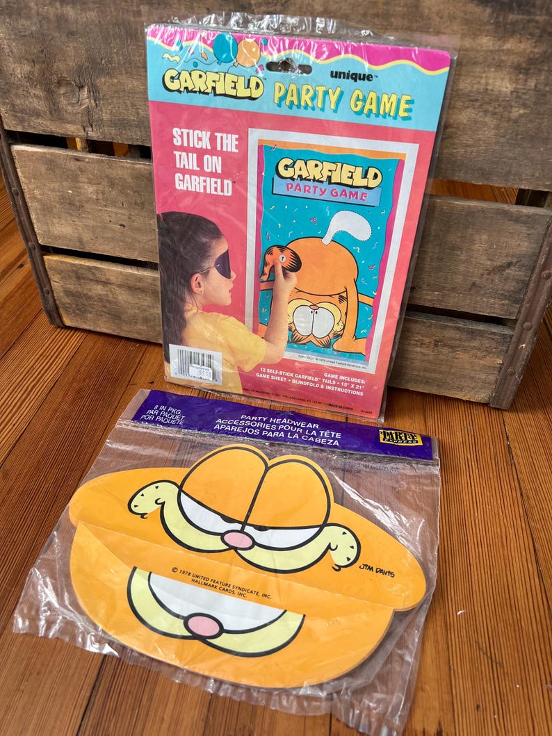 Garfield Birthday Party Items New Pin the Tail on Garfield and Party ...