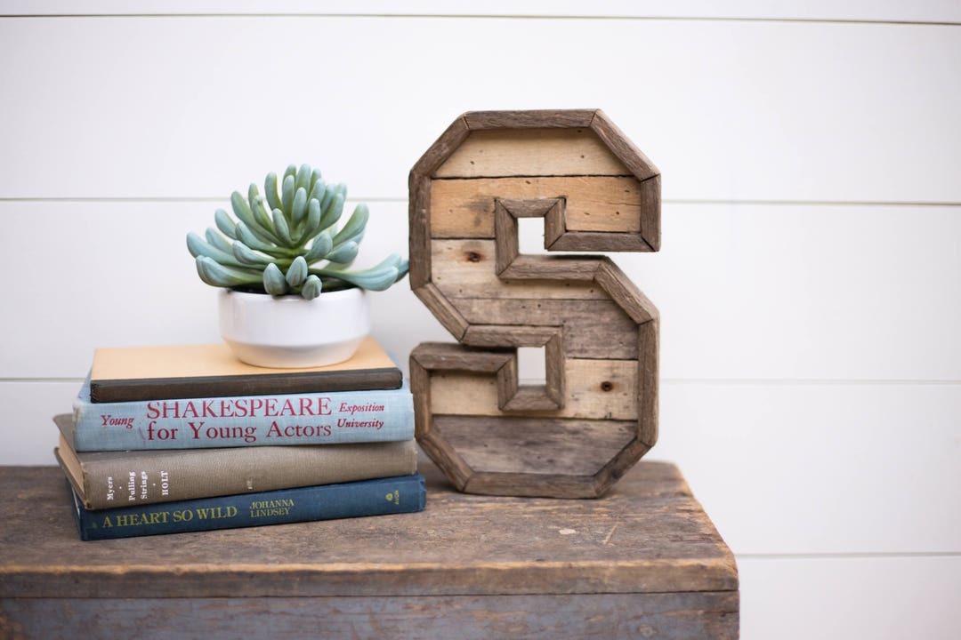10" Reclaimed Wood Letters | Marquee Letter, Rustic Wood Letters ...