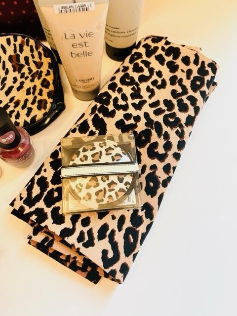 Custom "cheetah Print" Beauty Box Gift Set - Etsy