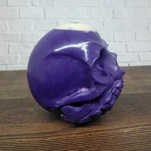 Skull Skeleton Head Closed Mouth Statue From Billiard Ball Number 4 ...