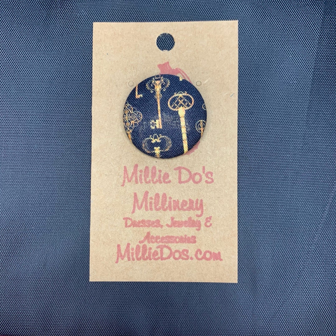 Golden Keys Pin Available in 2 Sizes - Etsy
