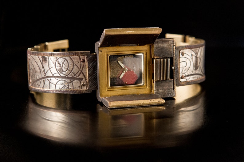 WATCHCRAFT Handmade Watch GATES of TIME Collection limited Edition ...