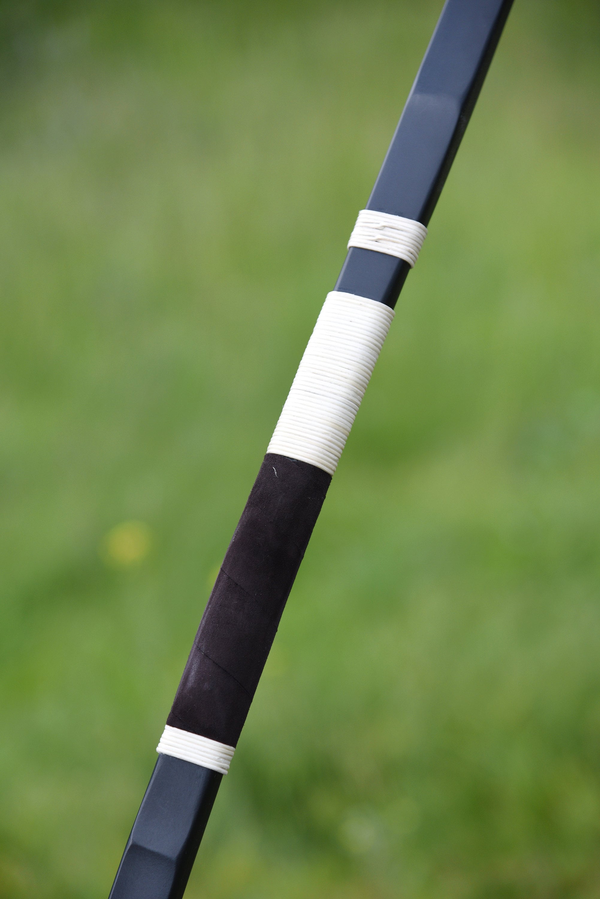 Traditional Hankyu or Half-yumi Bow, Japanese Black Kyudo Archery Bow ...