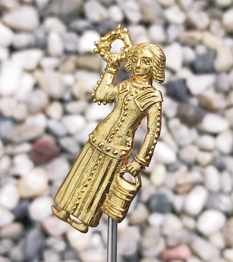 Medieval Replica Badge Set 14th Century Pilgrim Badge - Etsy