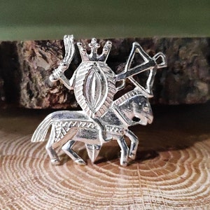 Medieval Times Badges "hunting Vagina" Brooch for Headdress, Pin With ...