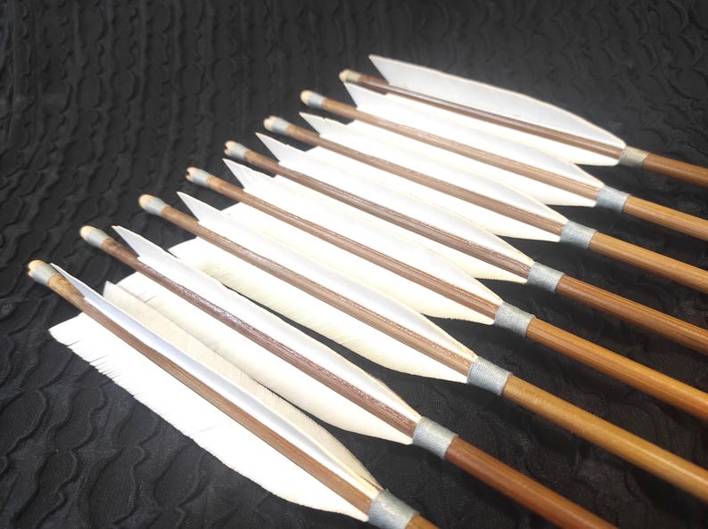 Kyudo Bamboo Arrows – Japanese Archery Training Set, White Feather ...