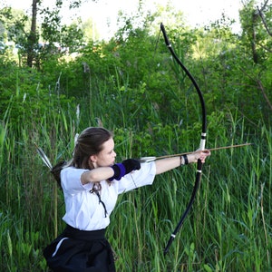 Traditional Hankyu or Half-yumi Bow, Japanese Black Kyudo Archery Bow ...