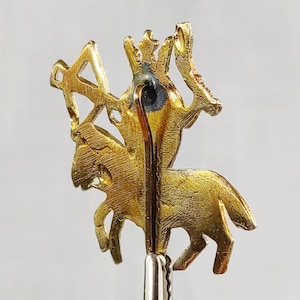 Medieval Times Badges "hunting Vagina" Brooch for Headdress, Pin With ...