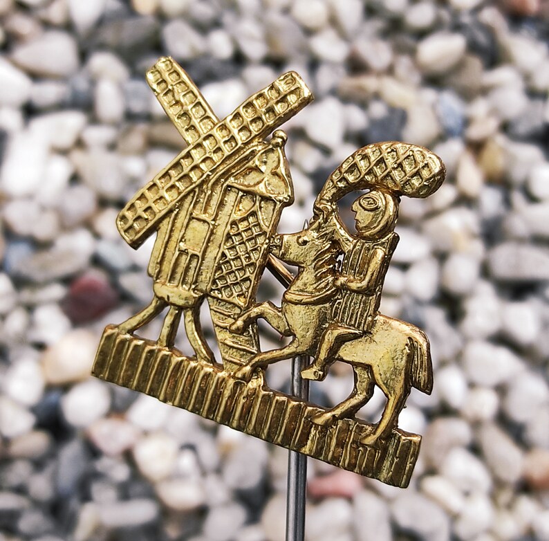 Medieval Replica Badge Set 14th Century Pilgrim Badge - Etsy