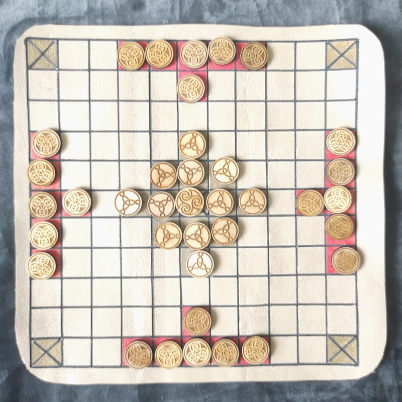 Hnefatafl Board - Etsy