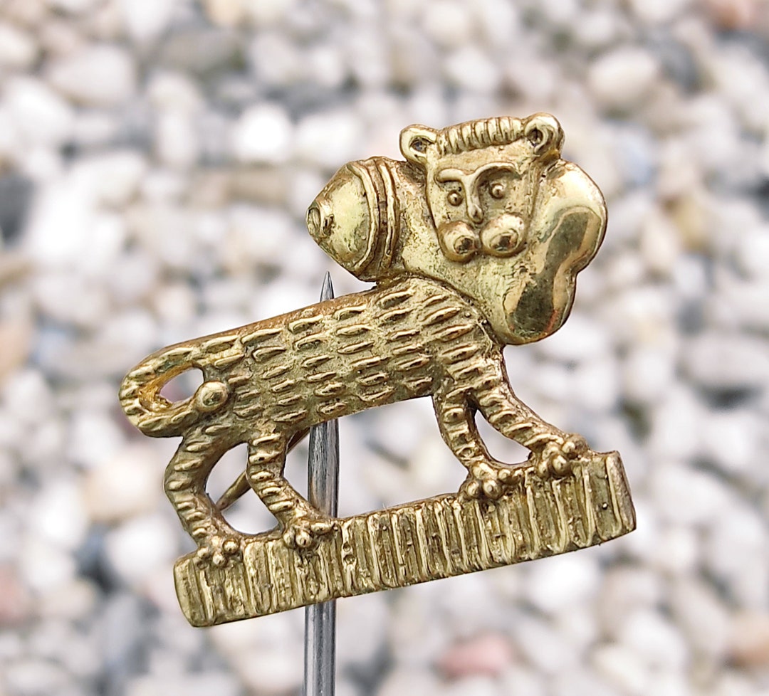Medieval Cat and Phallus Badge, 14th Century Pilgrim Badge Replica ...