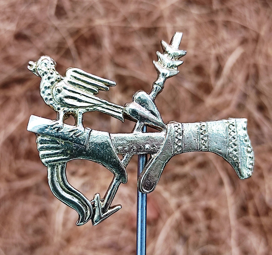 Medieval Badge Replica, Pilgrim Arrow of Love, 14th Century Jewelry ...