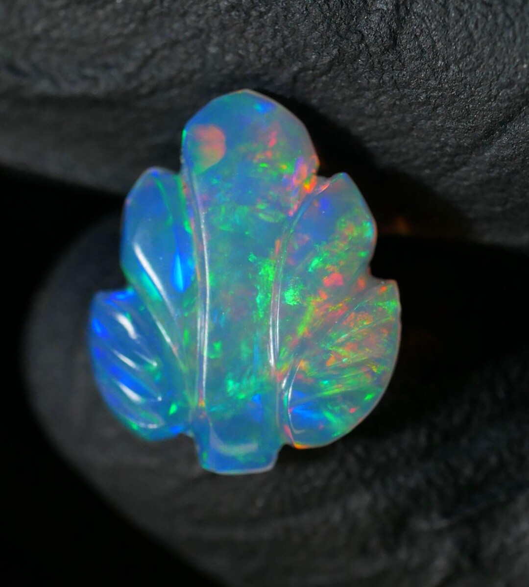 Ethiopian Opal Leaf Carving: Rainbow Fire Gemstone, 1.65 Carat, 13x11x3 ...
